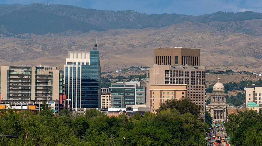 Monthly Economic Snapshots | Zions Bank